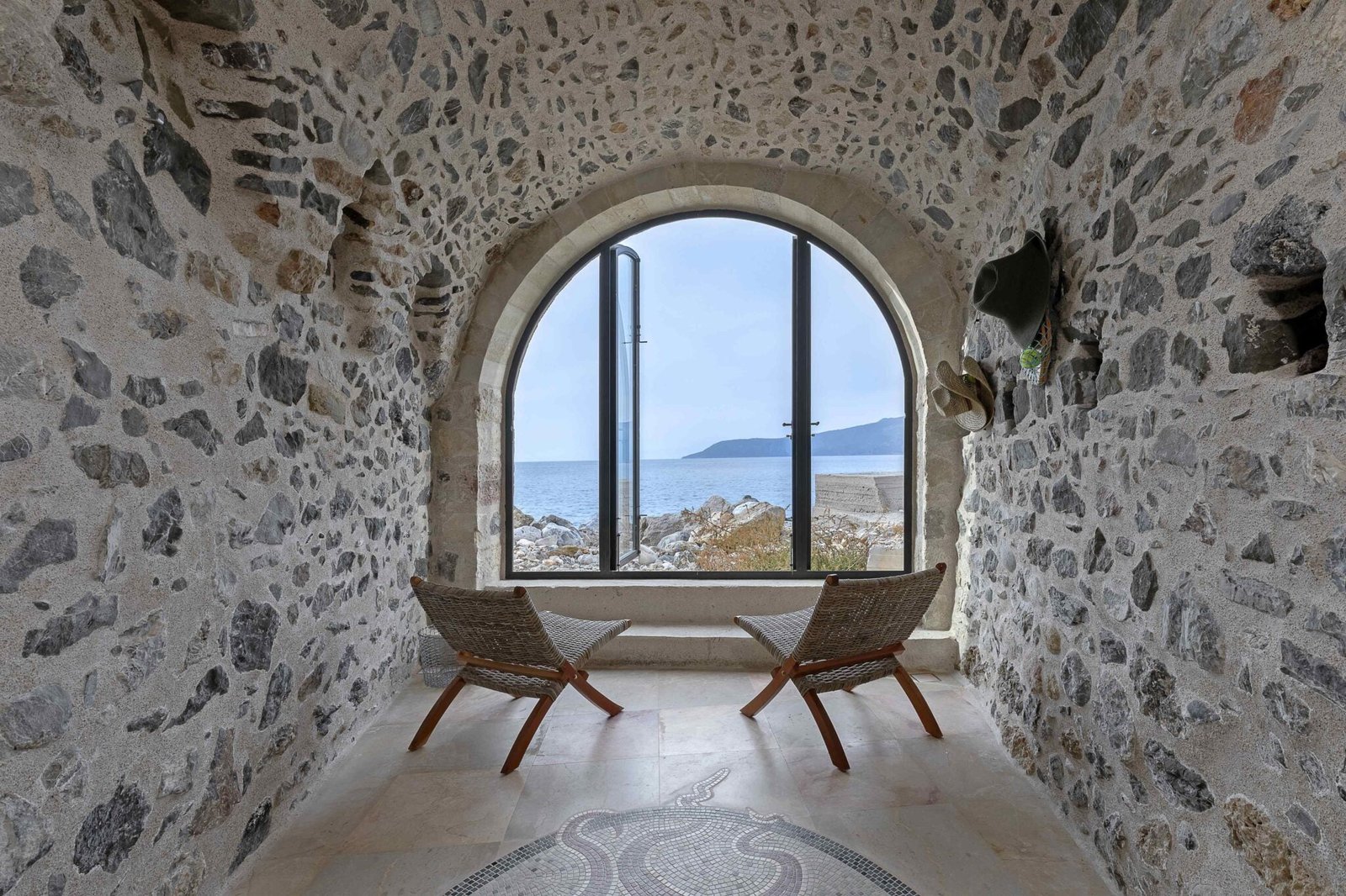 Etsi Architects Kardamyli - Architects Studio in the Heart of Mani