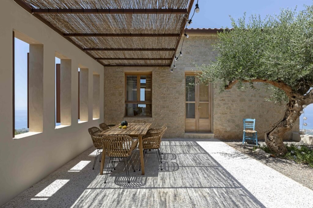 The Monastery House - Etsi Architects