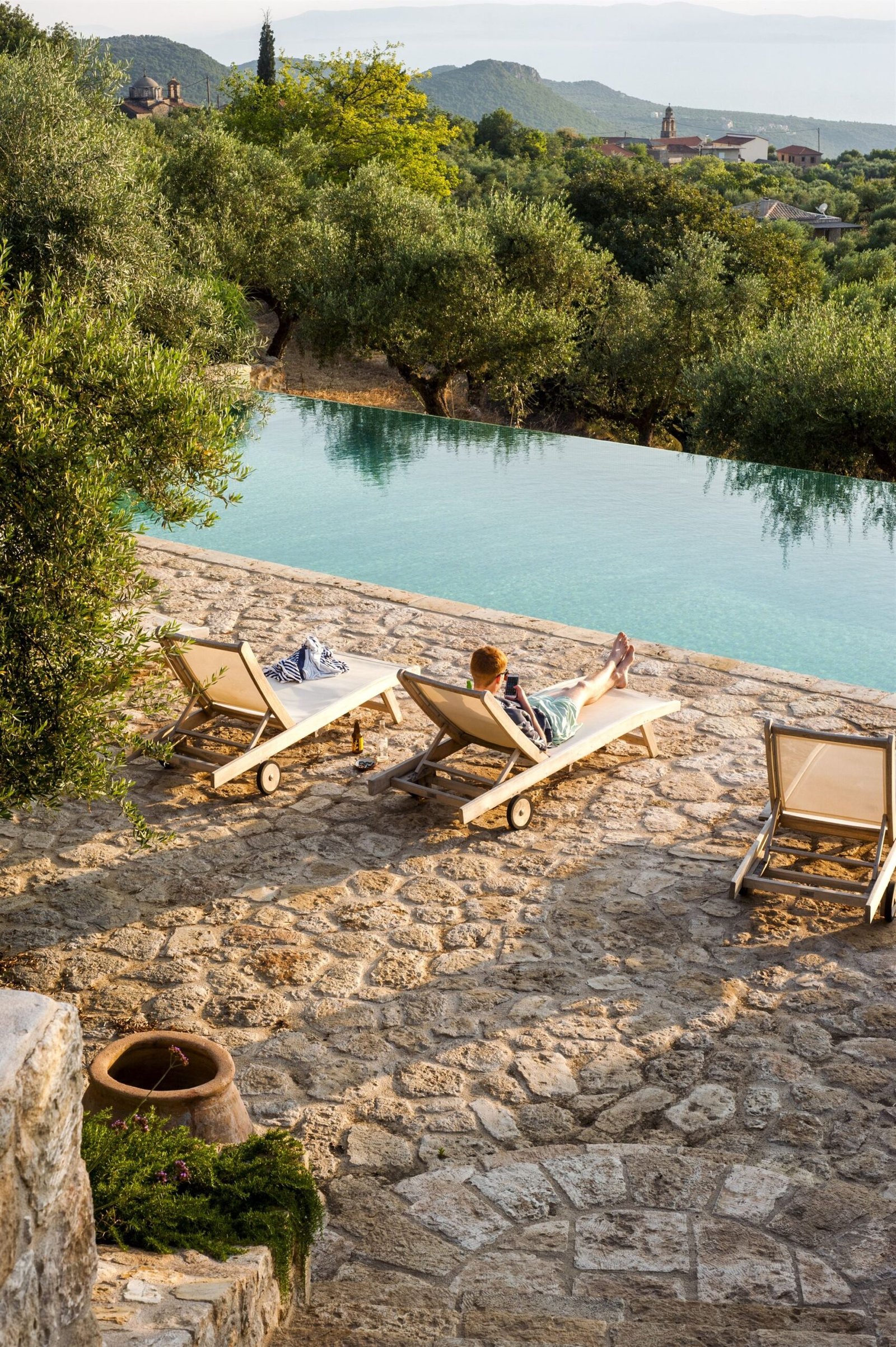 Exterior Design Peloponnese Greece - Etsi Architects Kardamyli